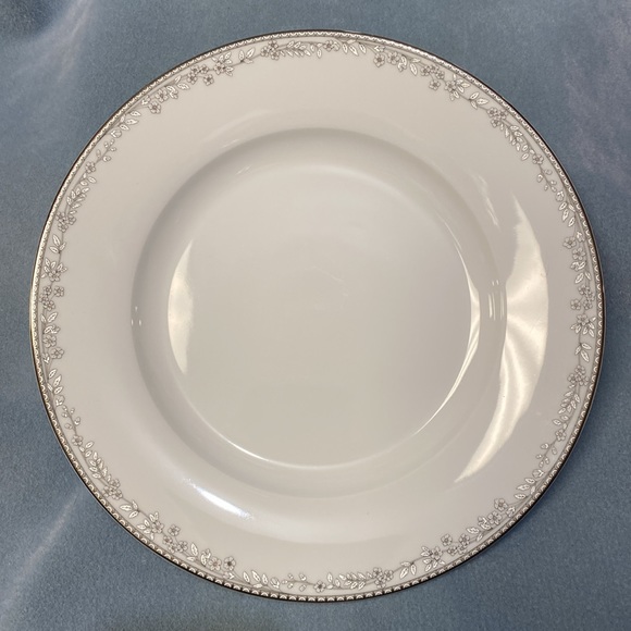 Gorham | Dining | Gorham Flowering Meadow Chop Plate Round Platter ...